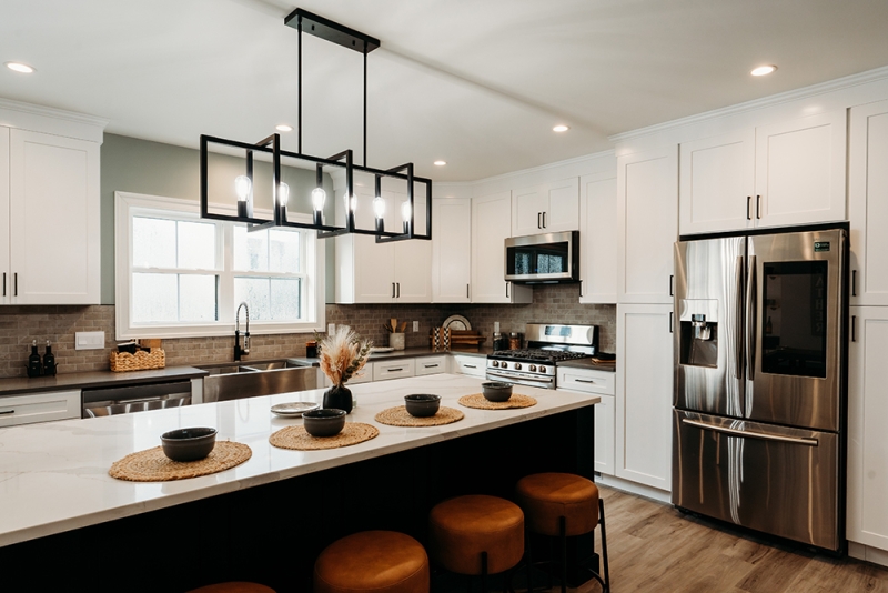 Kitchen Islands: The Heart of Today’s Modern Homes | Structural Modular ...